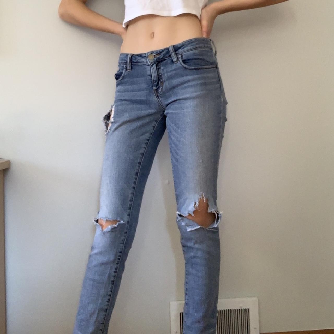 Cute low rise ripped jeans Well loved Fits a... - Depop