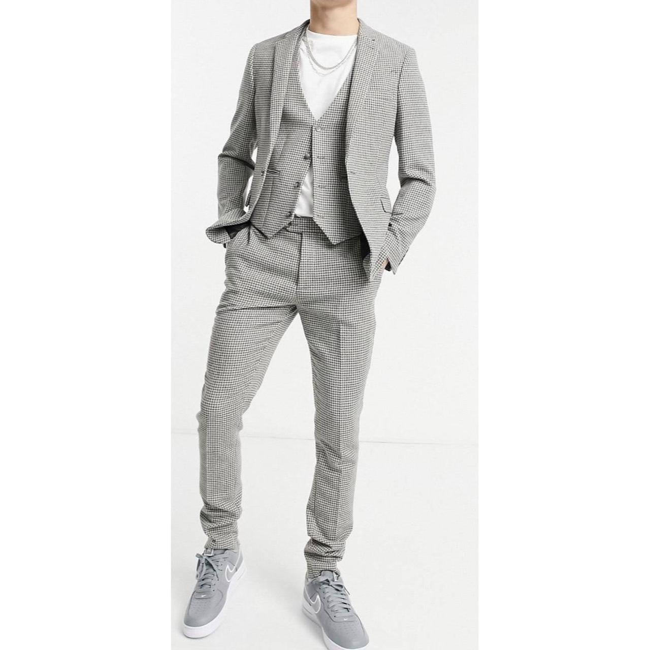 ASOS Men's Grey and White Suit | Depop