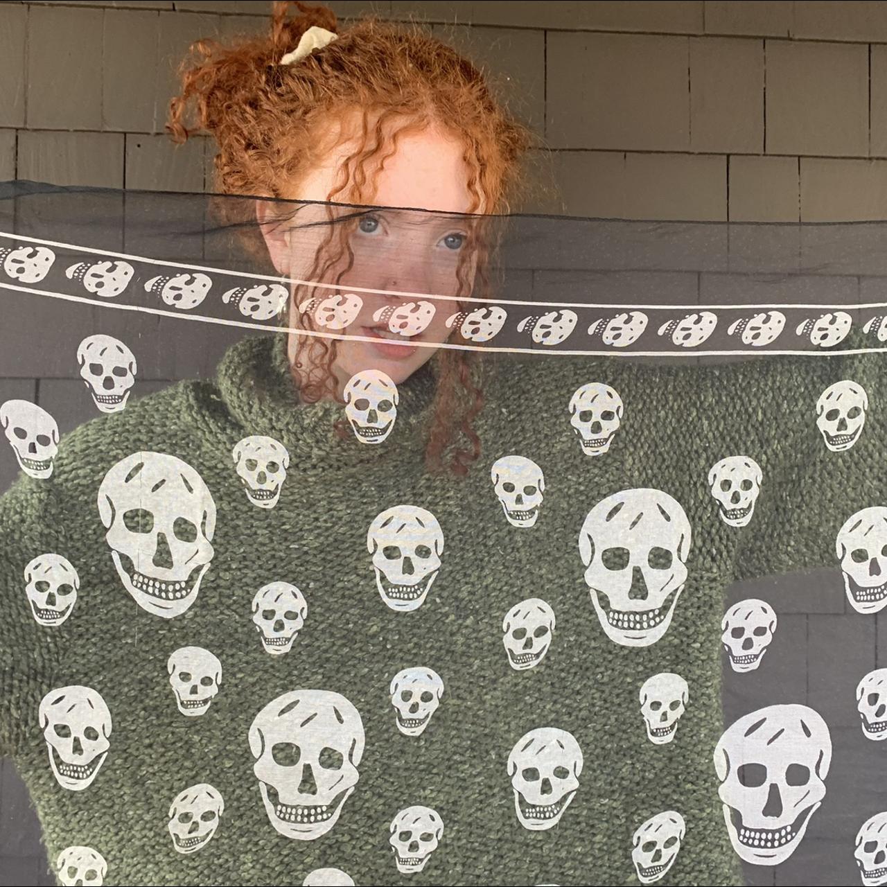 alexander mcqueen scull scarf - send offers! - Depop