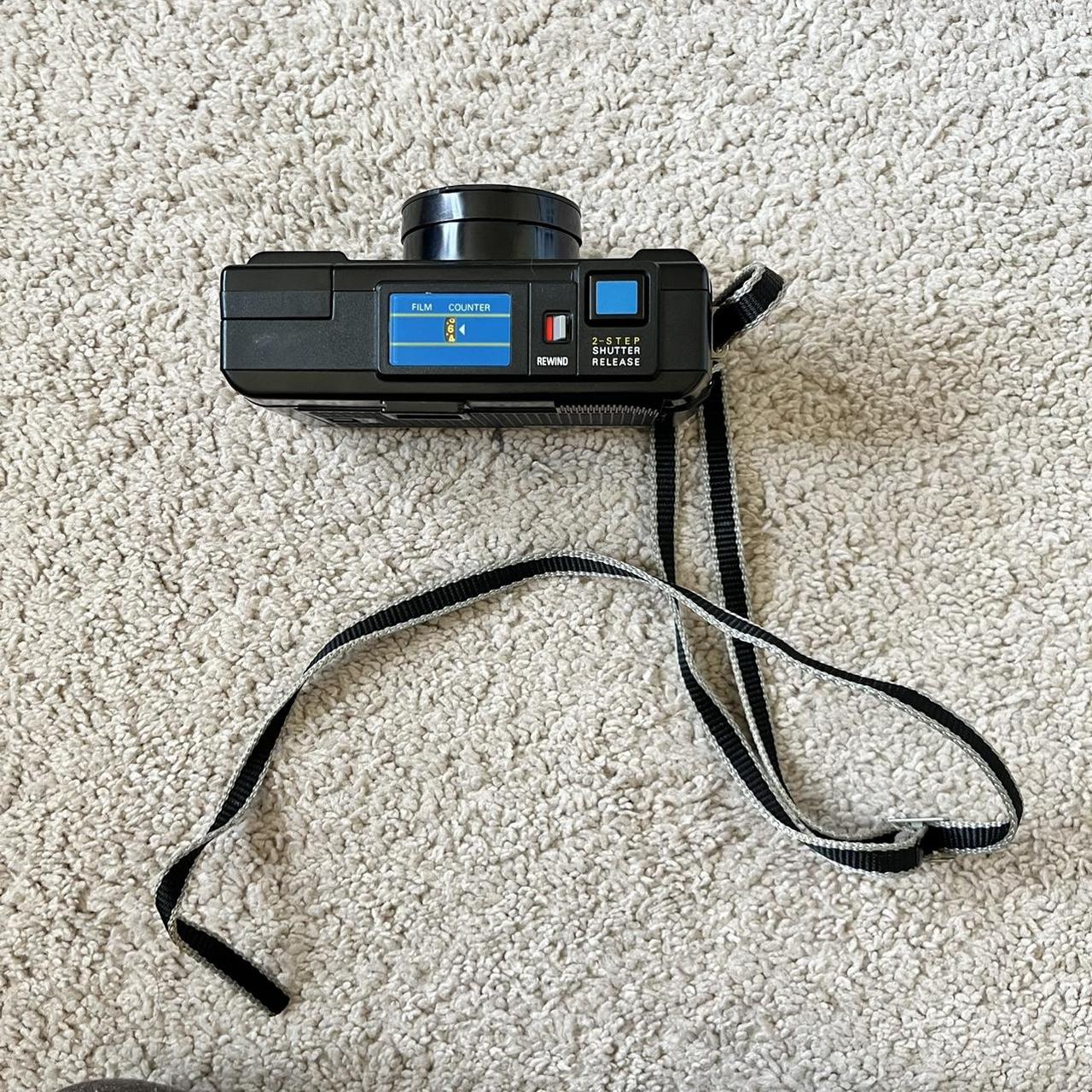 VINTAGE SEARS FILM CAMERA 📸 + shipping cost at... - Depop