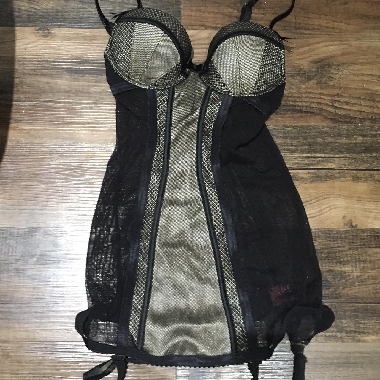 La senza basque with suspenders, size 10 b/c. Free... - Depop