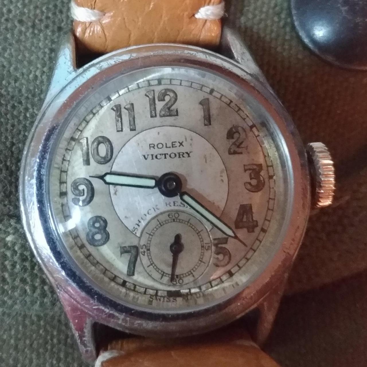 Vendo Rolex Victory anni 40. L'orologio è originale... - Depop