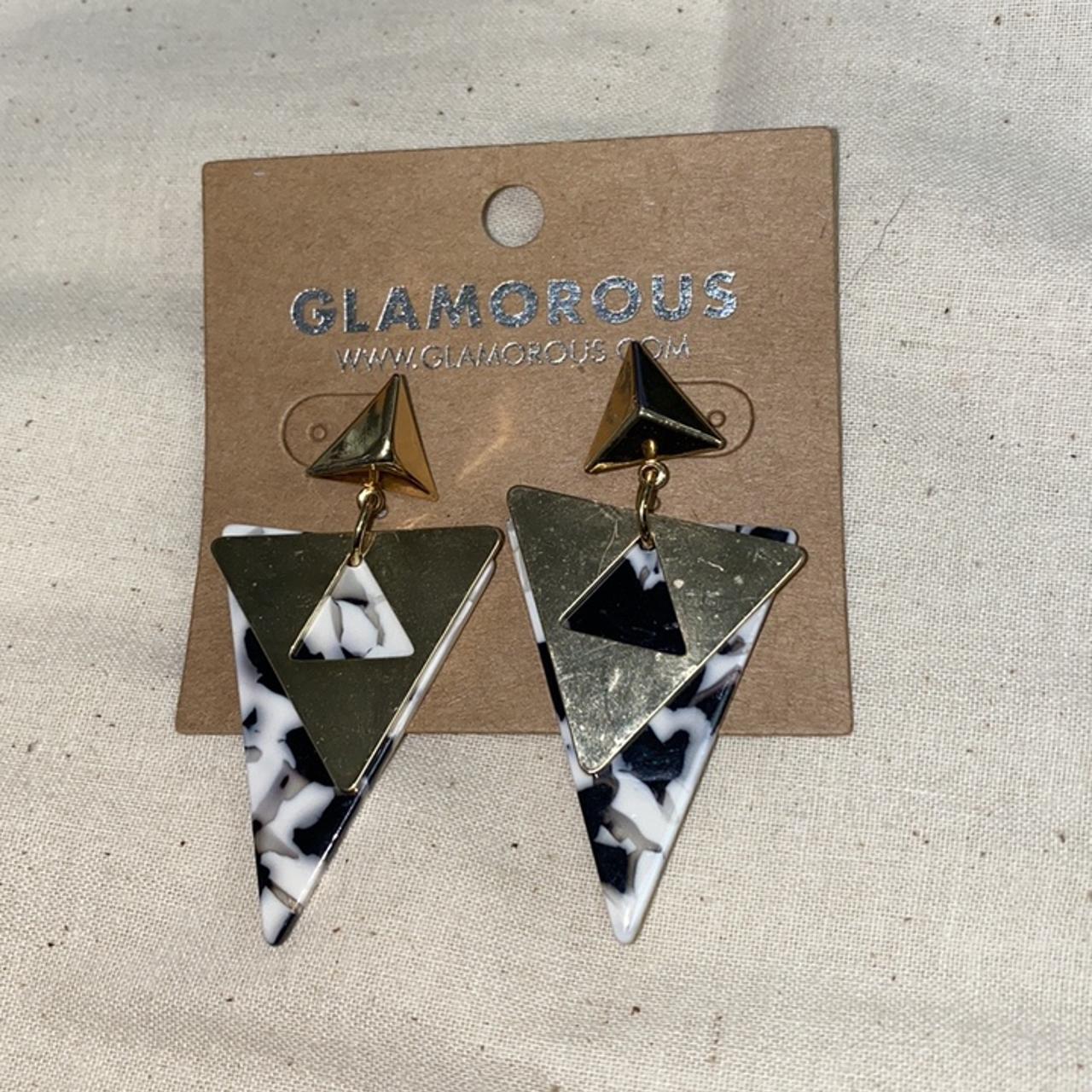 Geometric triangular post earrings. Post fastenings.... - Depop