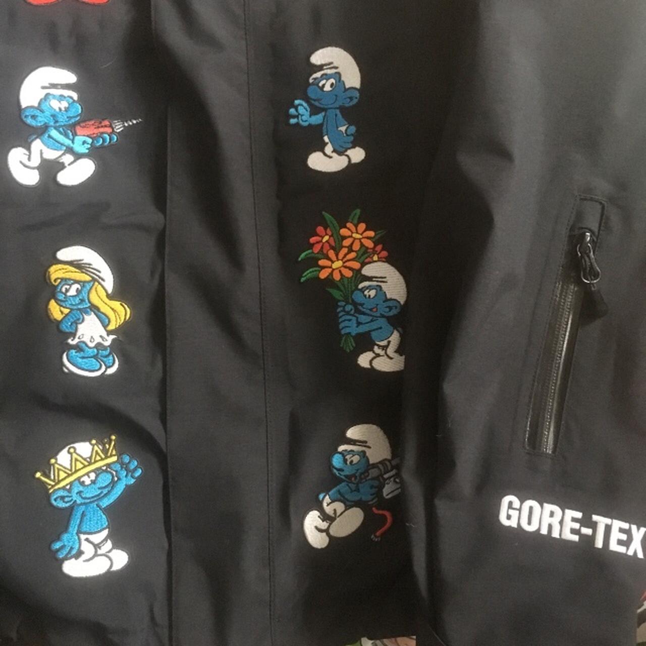Supreme Smurf Gore-Tex brand new not been worn look... - Depop