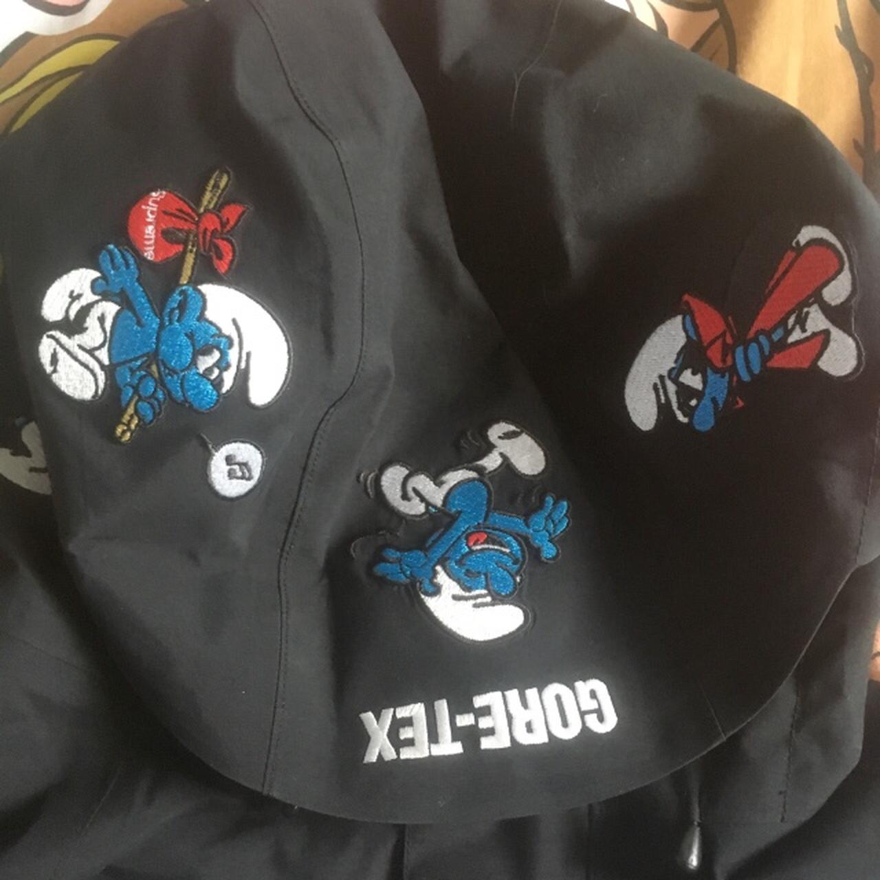 Supreme Smurf Gore-Tex brand new not been worn look... - Depop