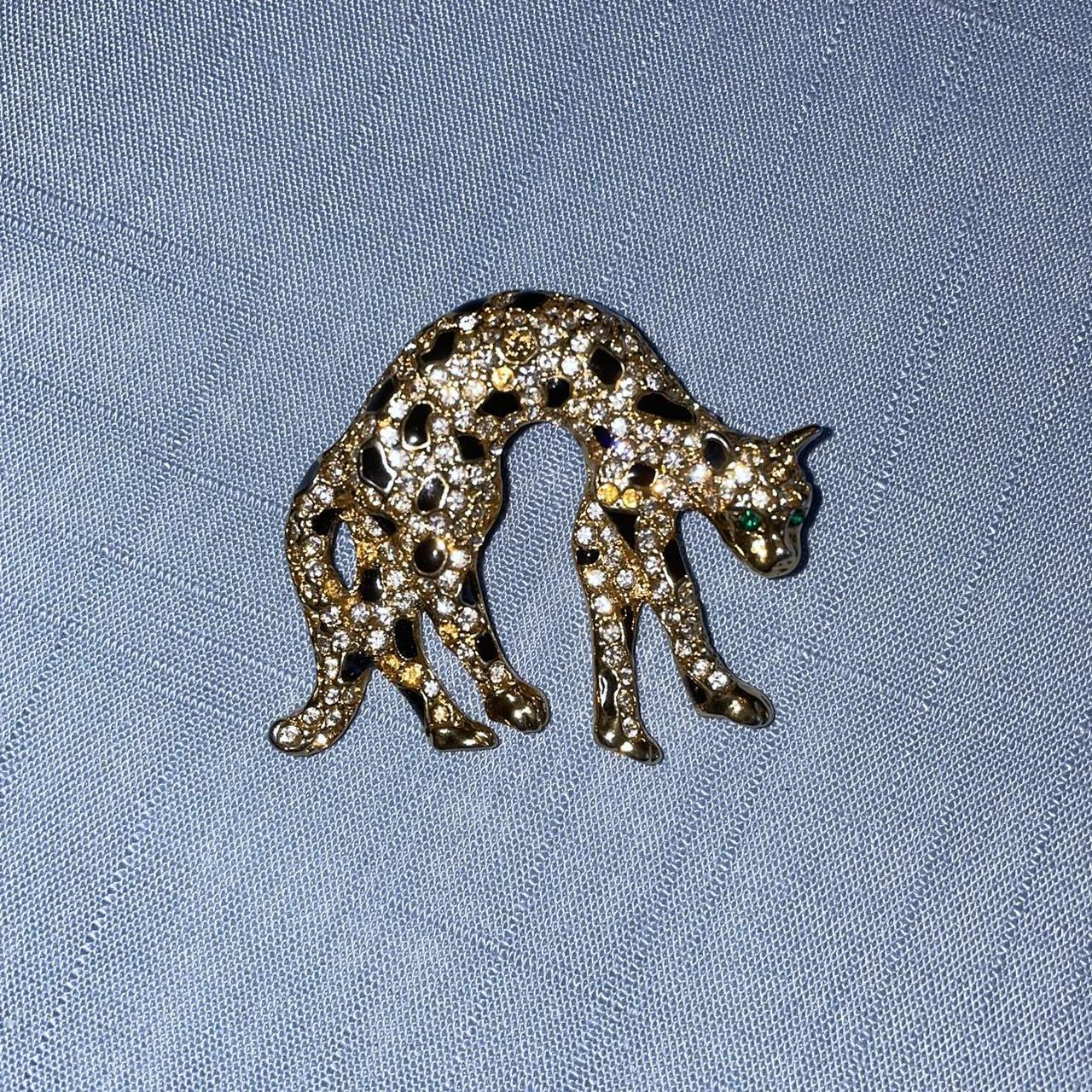 Vintage jaguar bejeweled pin / brooch From around... - Depop