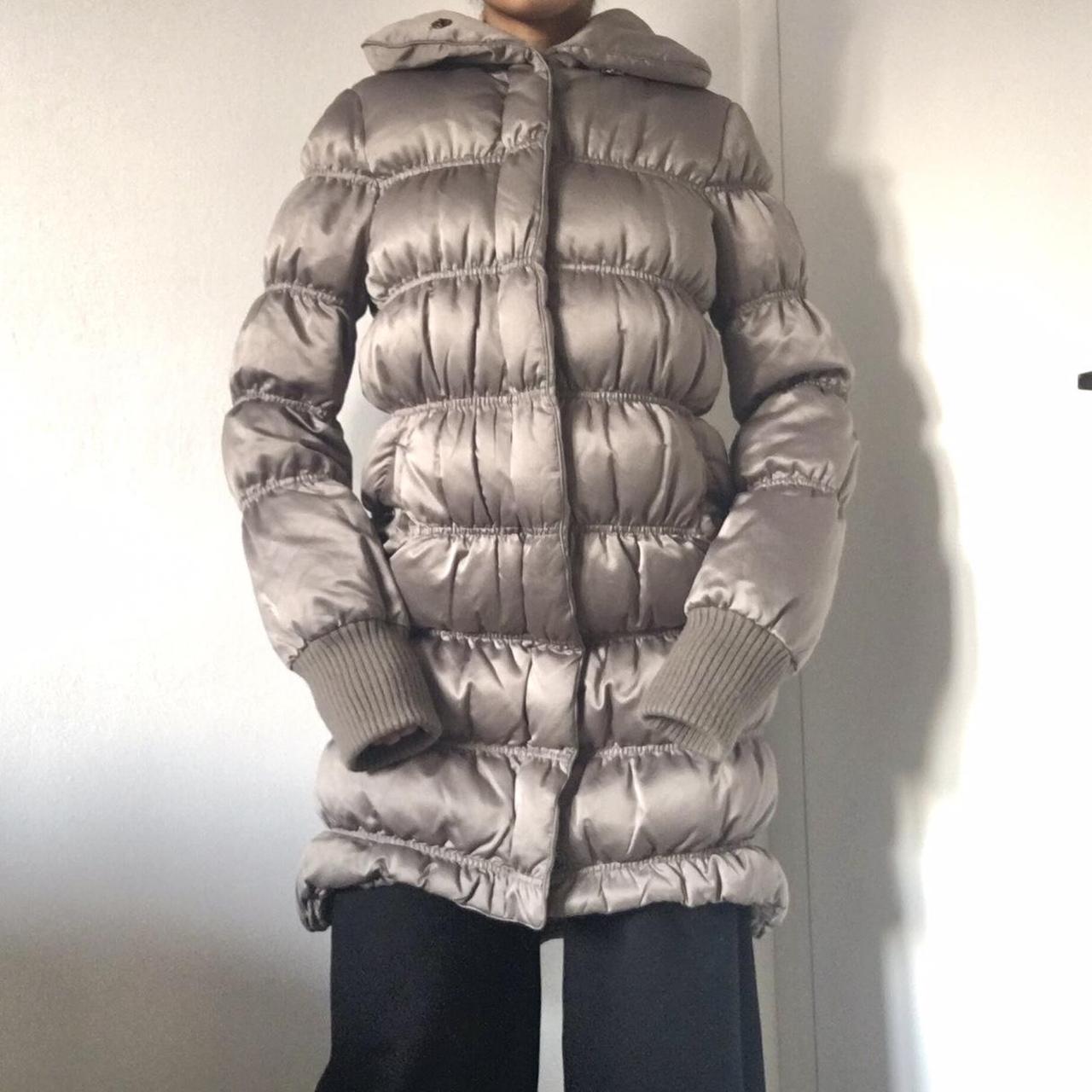 🐛🐛🐛🐛🐛🐛‼️‼️‼️ WORM ALERT WORM ALERT 🚨 AMAAAAAZINGLY... - Depop