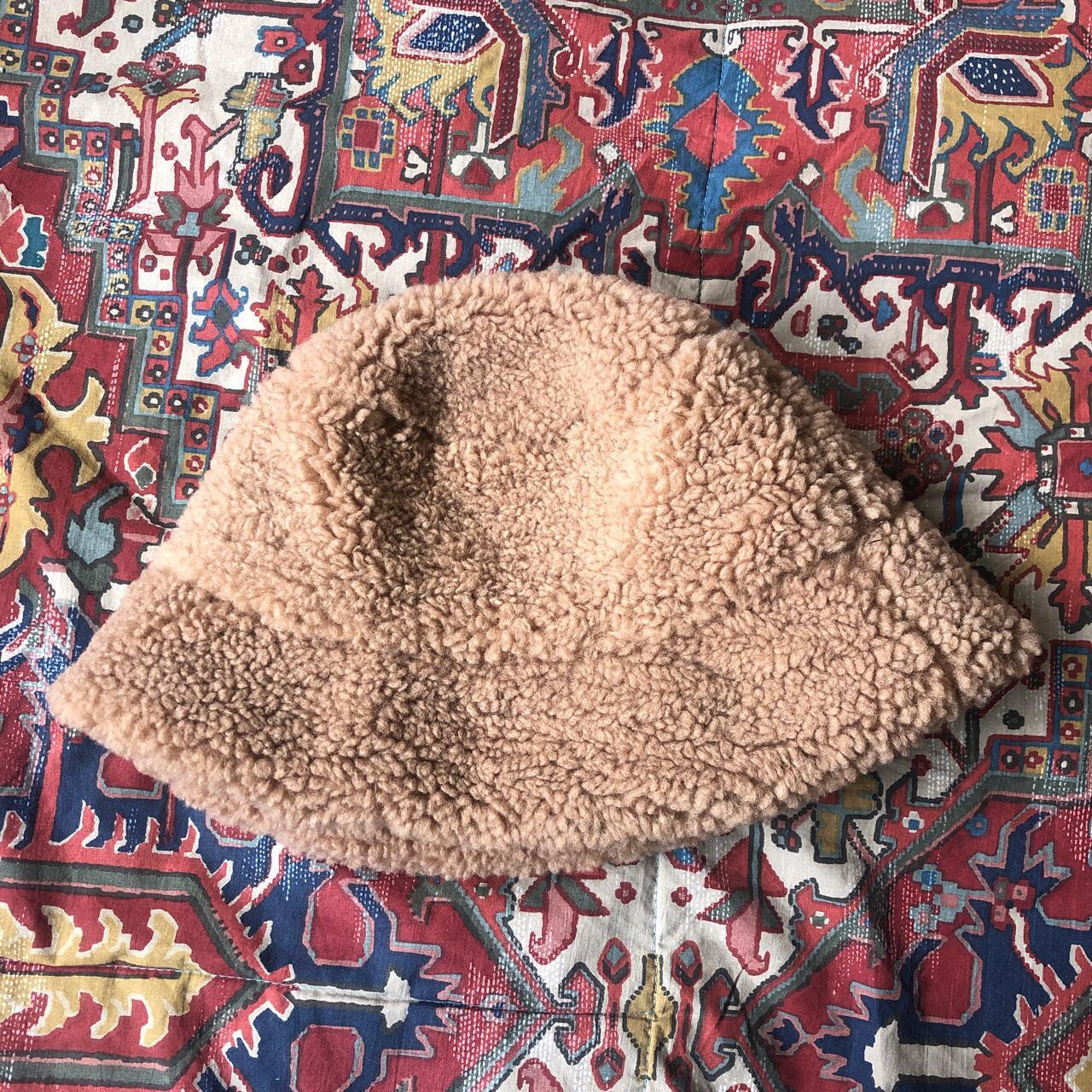 Cute fuzzy furry beige tan H&M bucket hat ️ perfect... - Depop