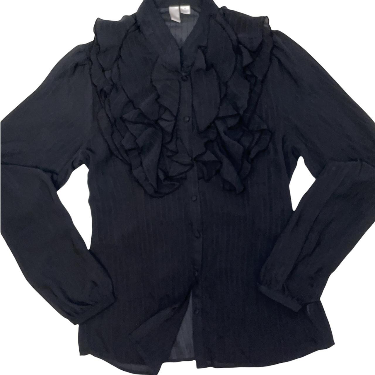 🖤 NWT Target Go International button down polyester... - Depop