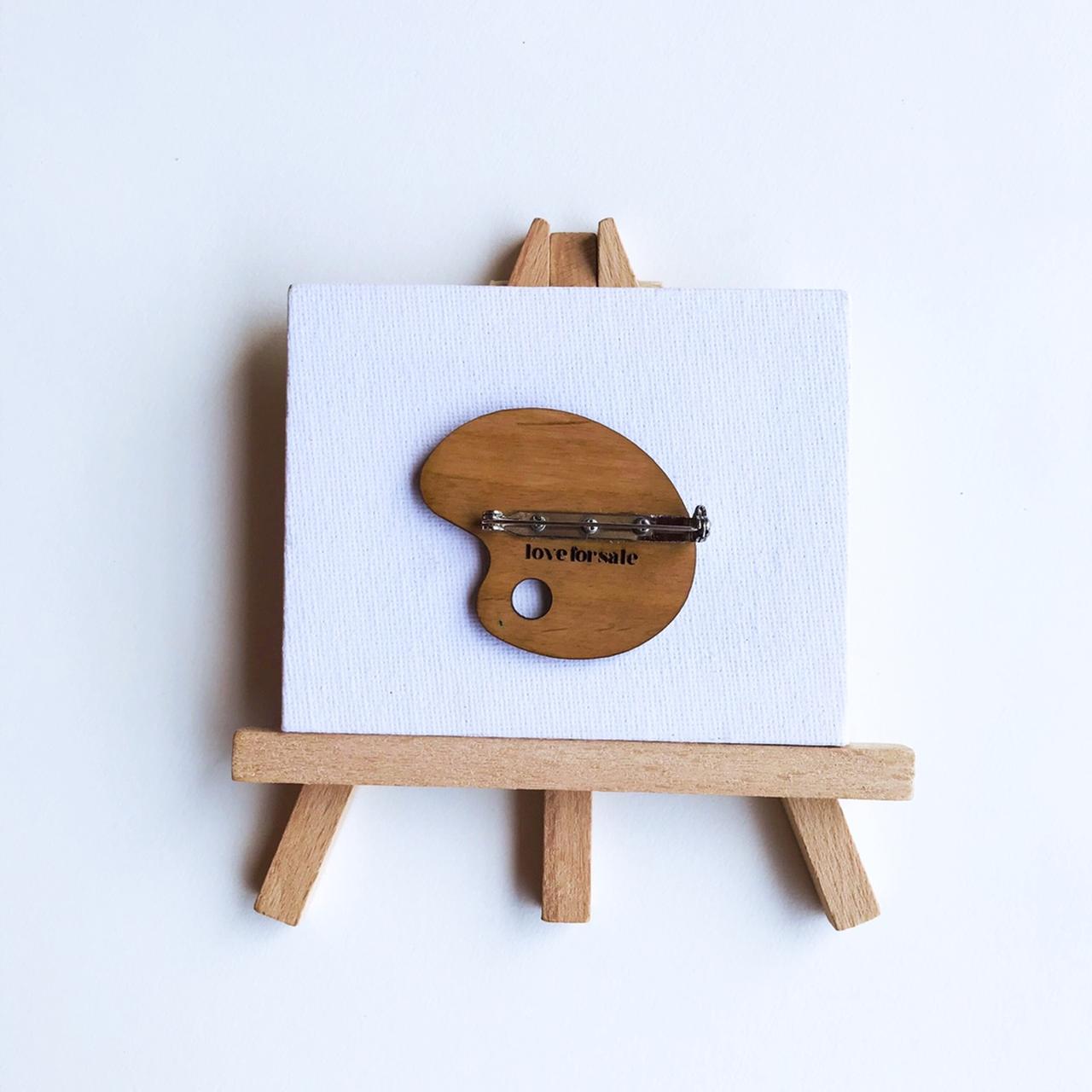 Painter's Palette Brooch Pin ★ A little wearable... - Depop