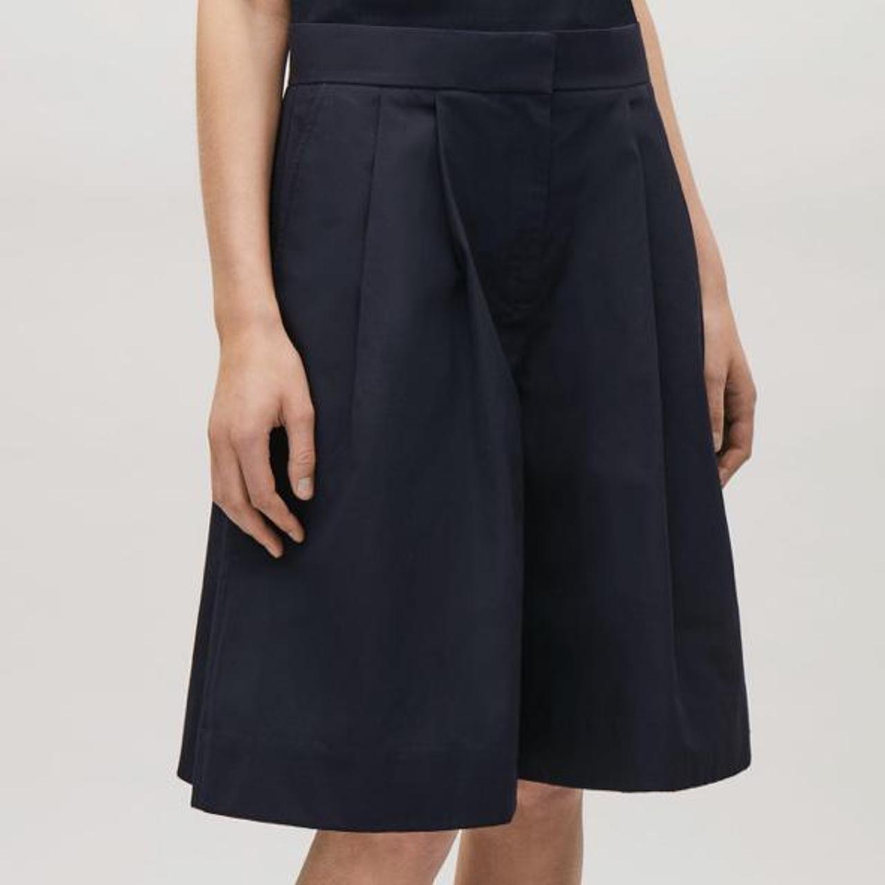 Cos pleated navy wide leg shorts - sold out - brand... - Depop