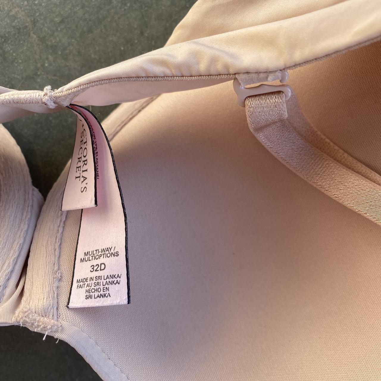 Victoria's Secret Women's Black and Tan Bra | Depop