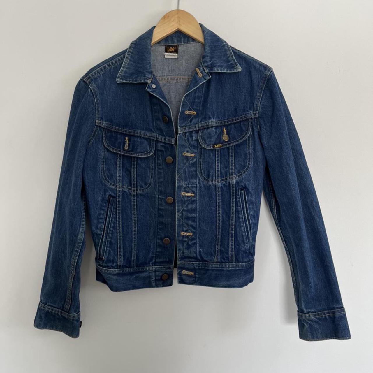 Perfect vintage Lee jacket. Fits a medium or large... - Depop