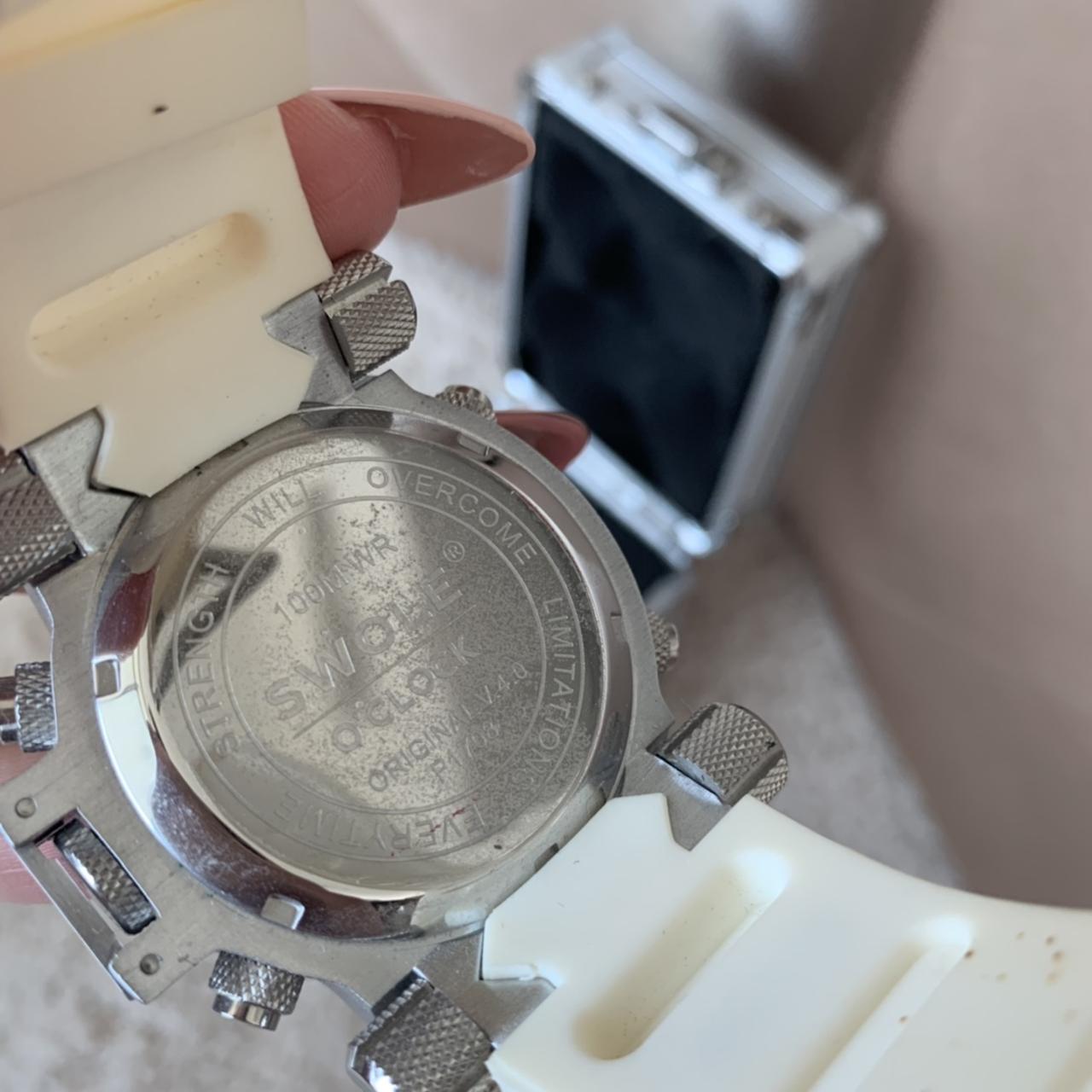 Swole O’clock watch used once with case - Depop