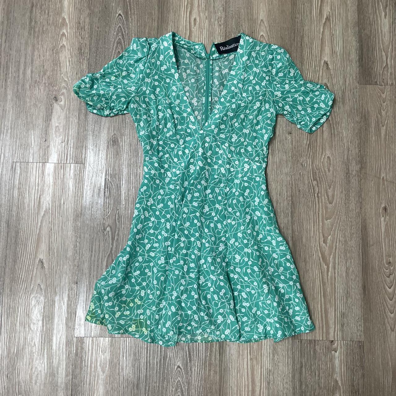 Réalisation Par Women's White and Green Dress | Depop