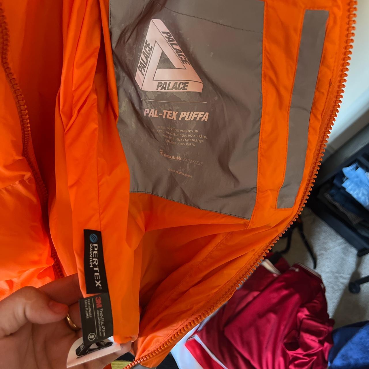 Palace PAL- TEX 3M orange puffa jacket Been worn but... - Depop
