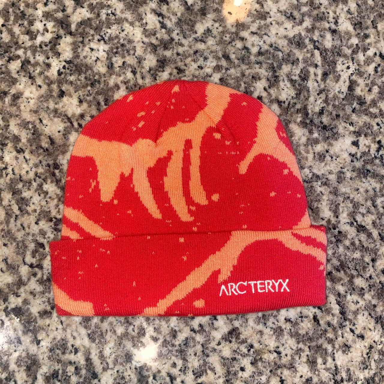 Arcteryx Grotto Beanie worn once send offers - Depop Arcteryx Grotto Beanie worn once send offers - Depop