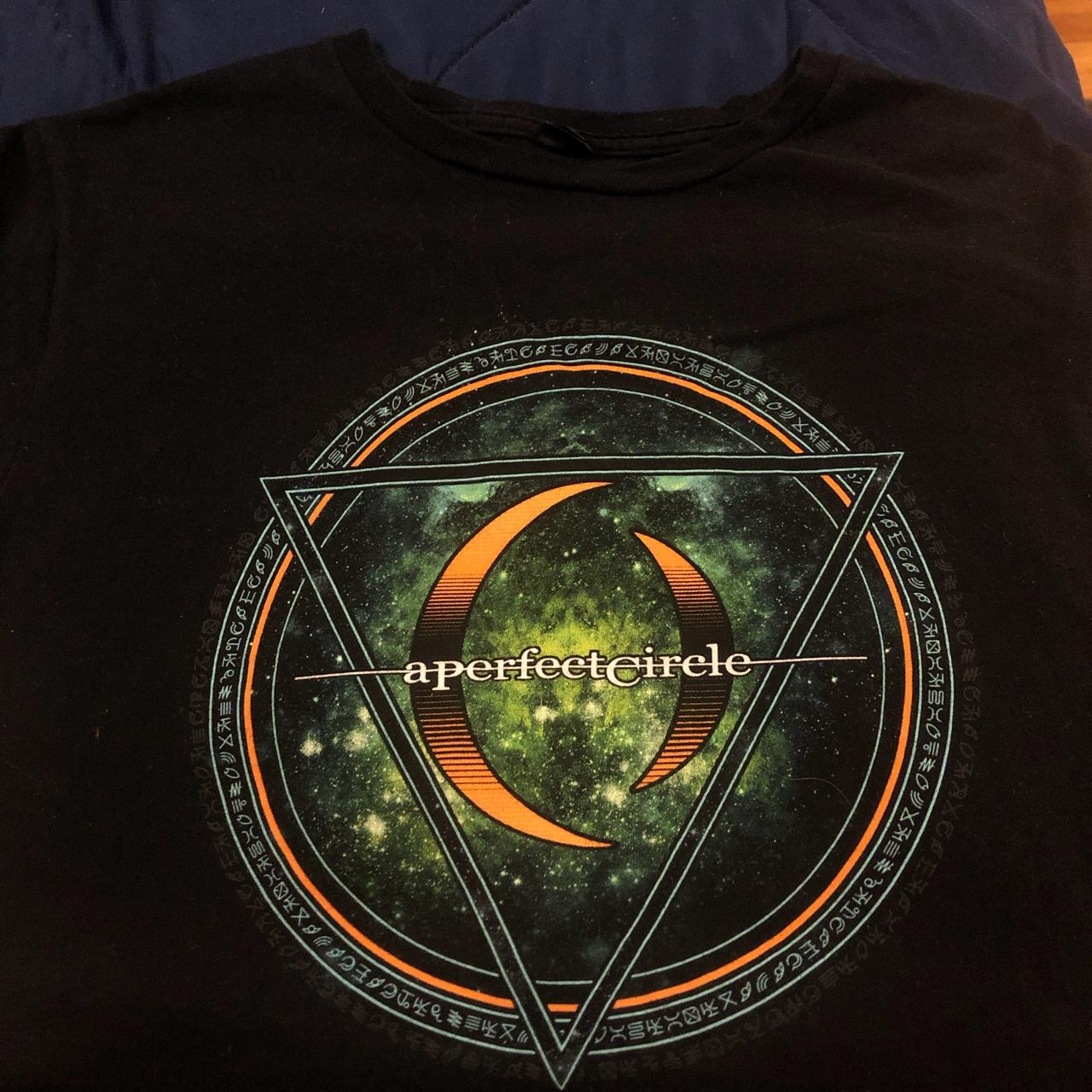 A Perfect Circle tee Men’s Medium #aperfectcircle... - Depop