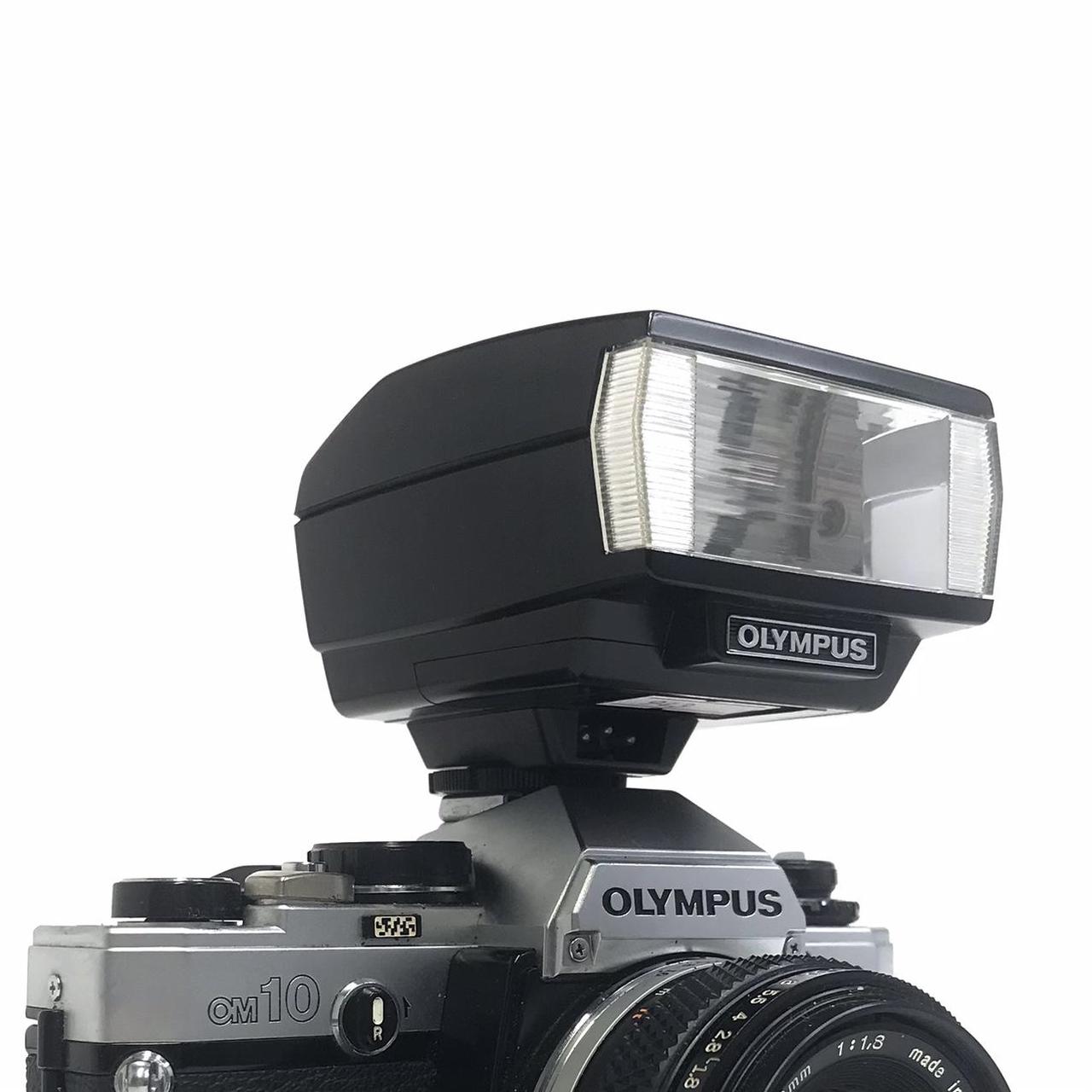 Olympus Speedlite T20 External Flash Unit for 35mm... - Depop