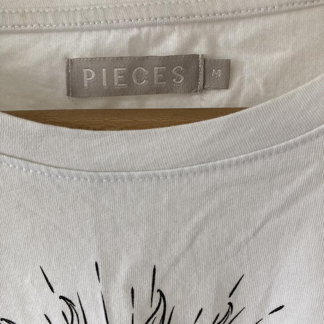 Sun & Moon lettuce hem cropped white tee 🌛 #white... - Depop