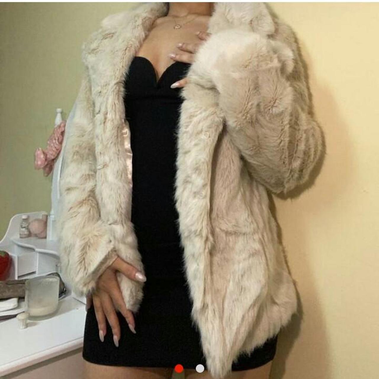 Repop deadstock faux fur coat 🤍 Dry cleaned & ready... - Depop
