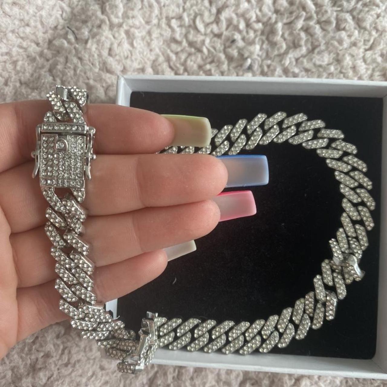 Icy Szn silver chain necklace Barely worn - Depop
