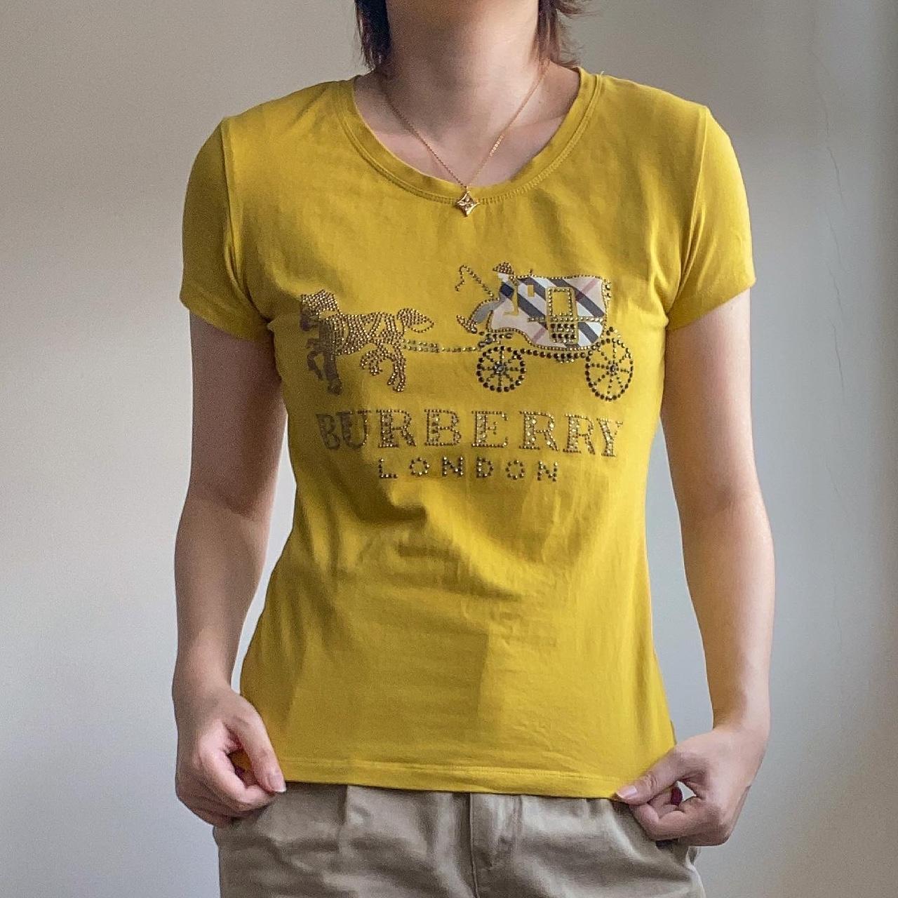 Burberry t shirt womens yellow store