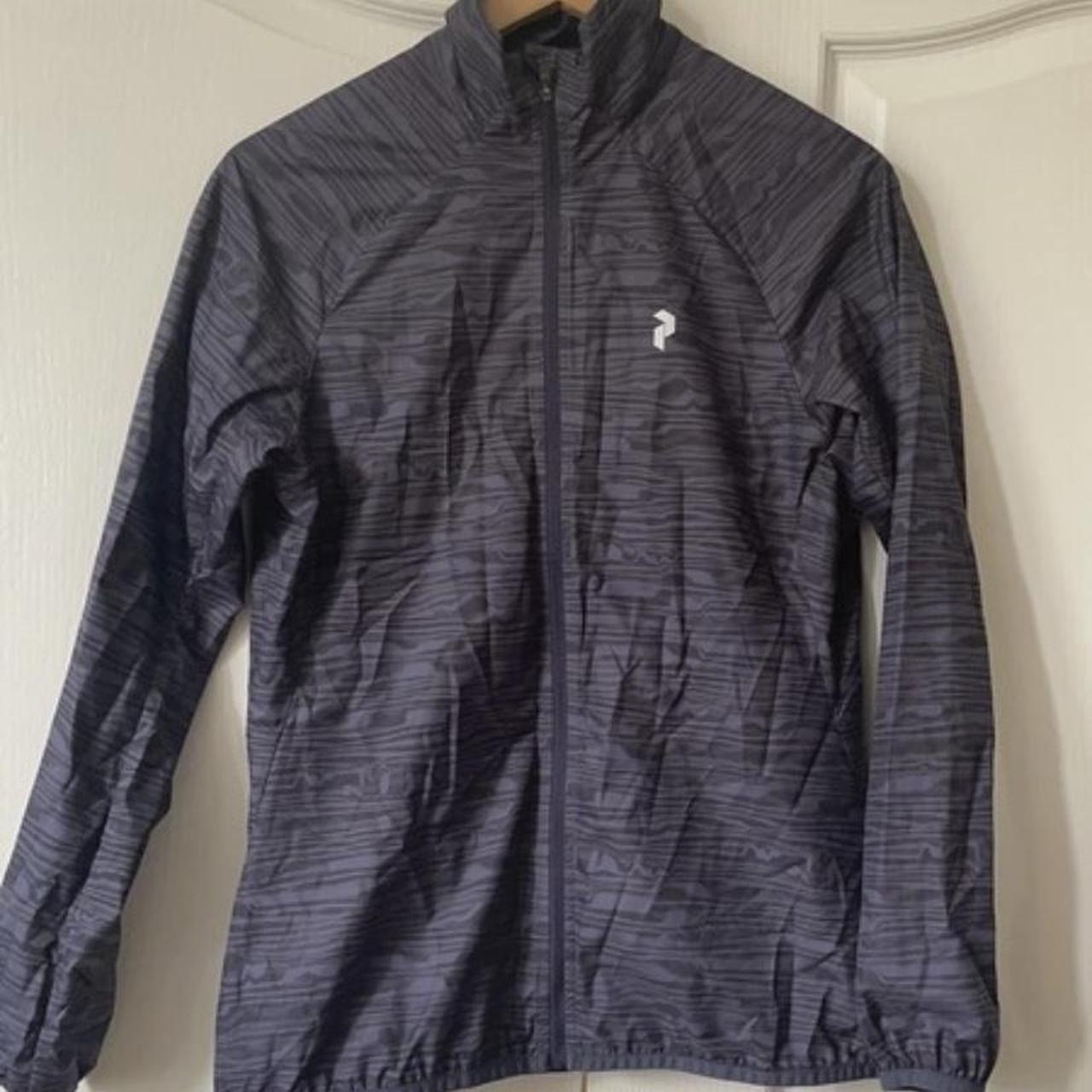 Peak performance rain jacket small - Depop
