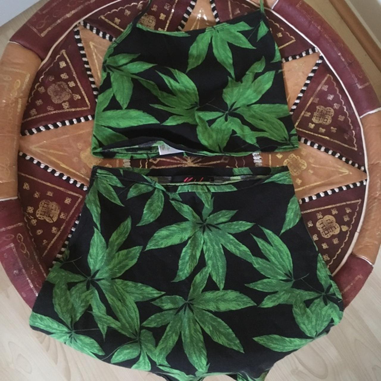 Motel rocks two piece #motelrocks #y2k #420 - Depop