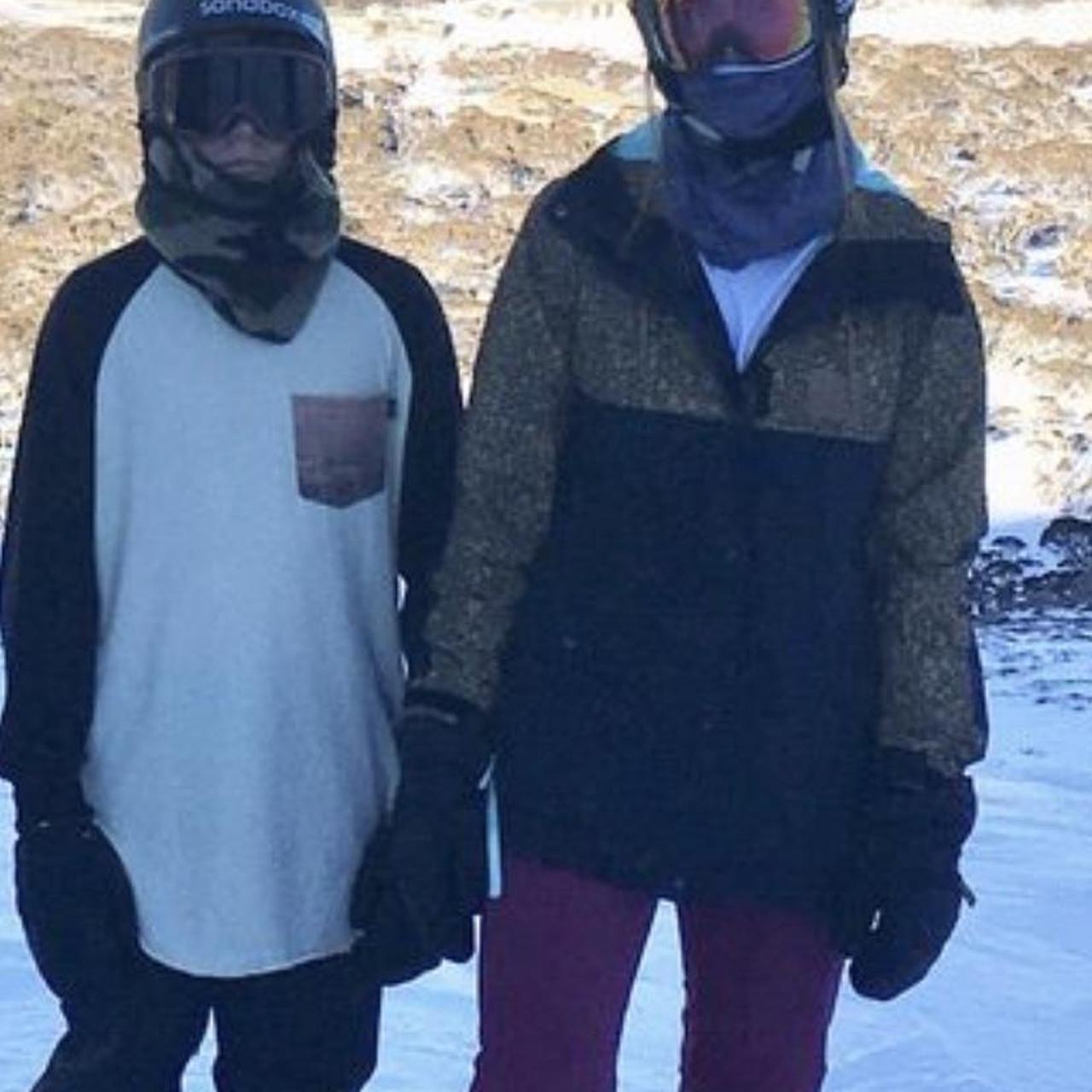 DC leopard print and black snow jacket RRP: $300 - Depop