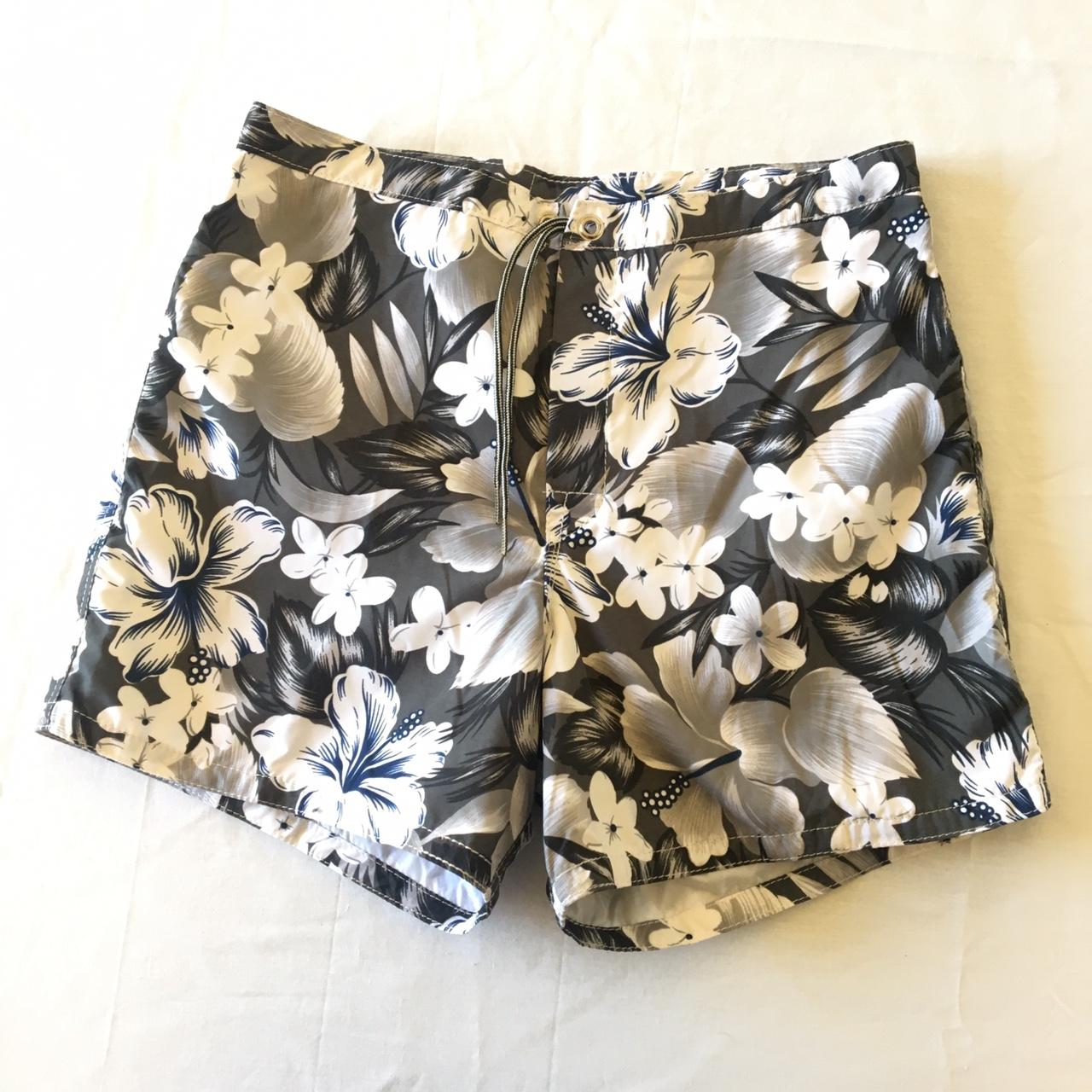 NWOT Birdwell Beach Britches Board Shorts Swim... - Depop
