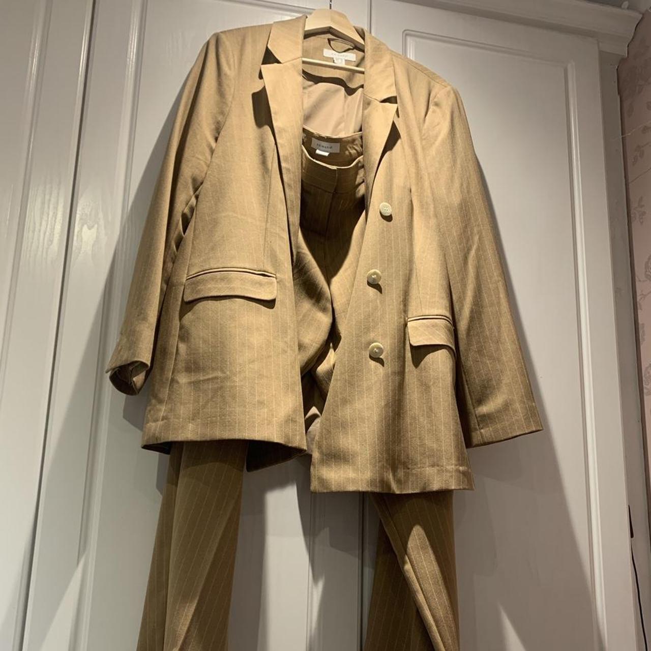 Size 20 Primark tan strips suit (blazer and trousers) - Depop