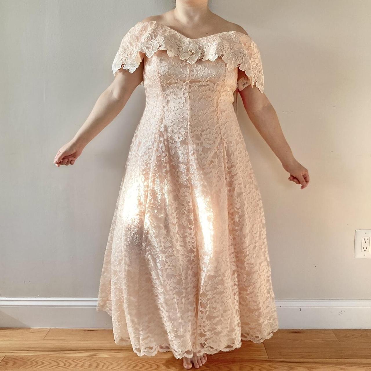 Light pink vintage formal gown with white lace.... - Depop