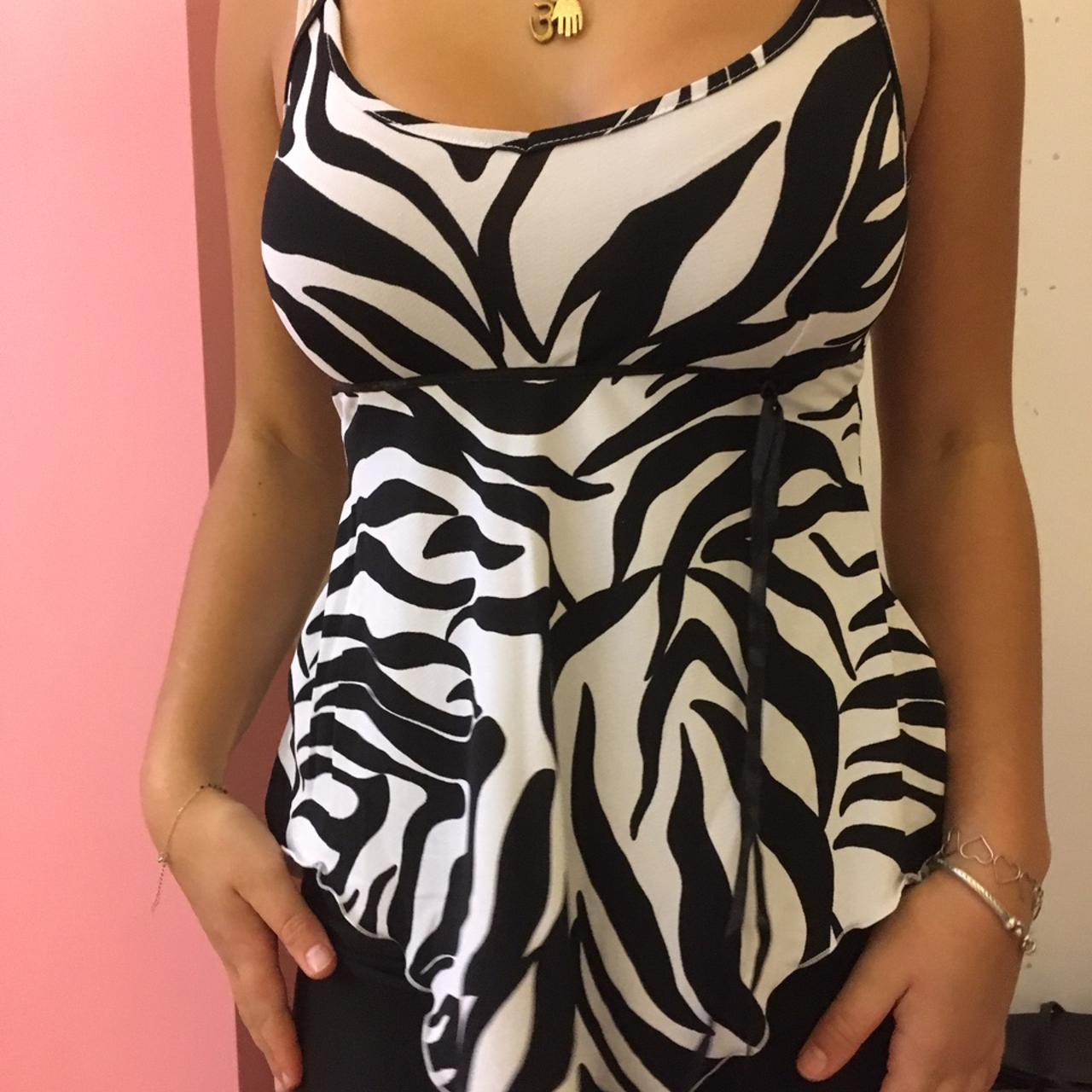 gorgeous vintage zebra print top perfect condition... - Depop