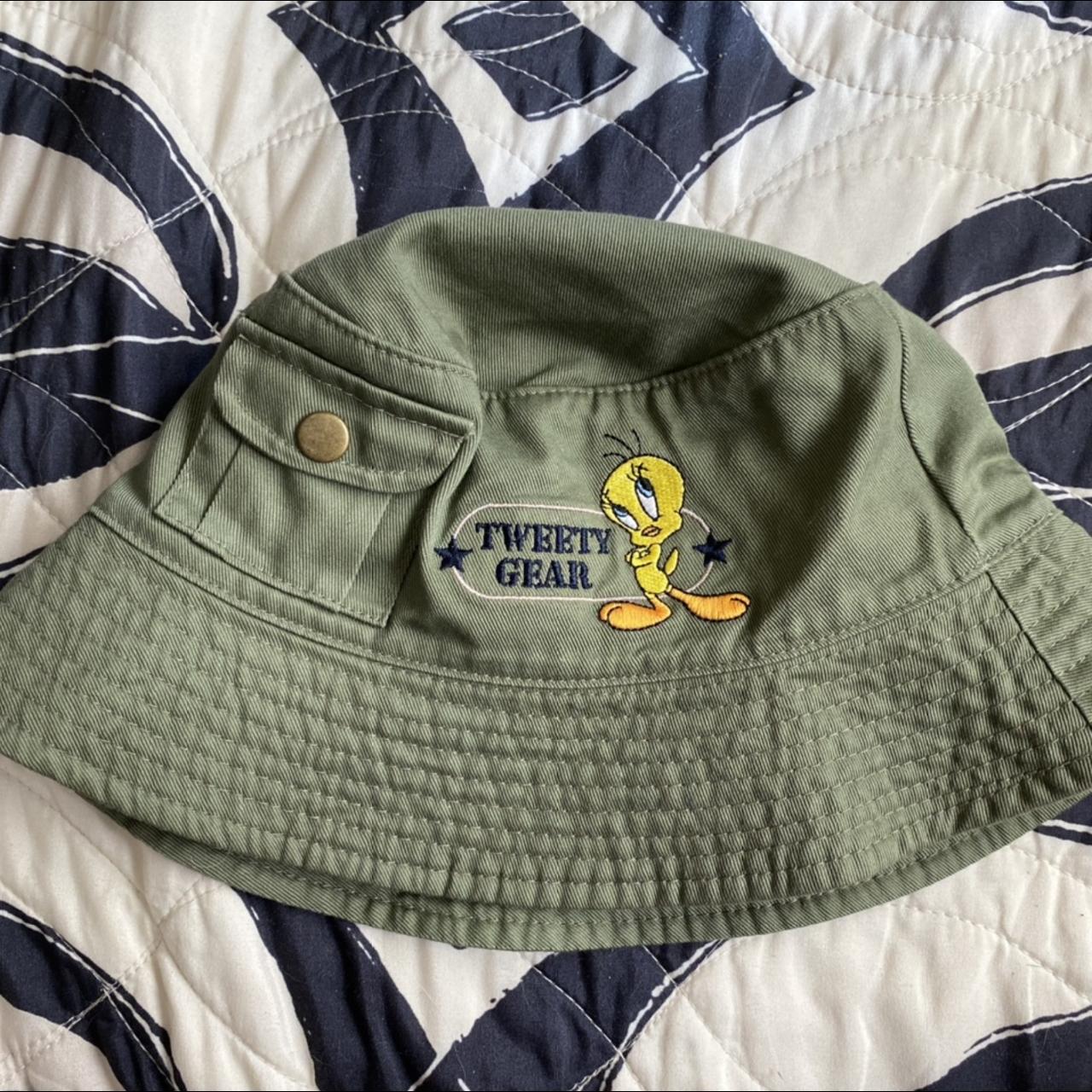Y2K tweety bird “tweety gear” army green bucket hat!... - Depop