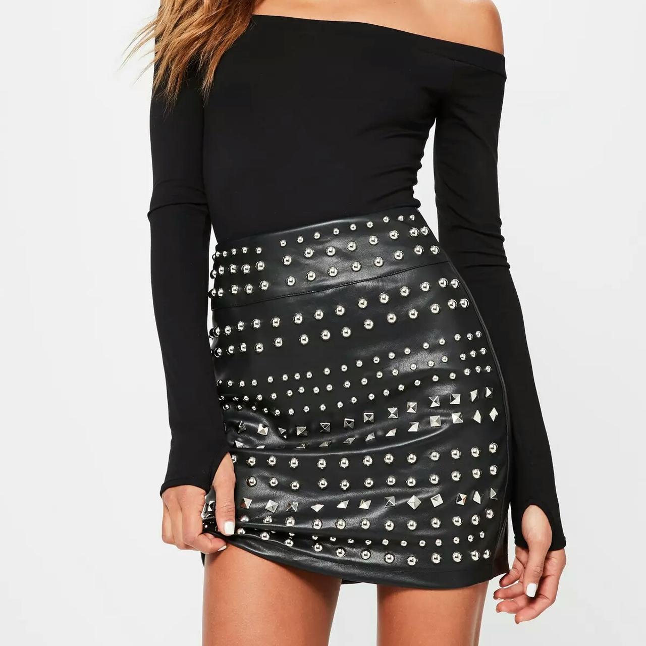 Missguided brand new bardot/off shoulder bodysuit.... - Depop