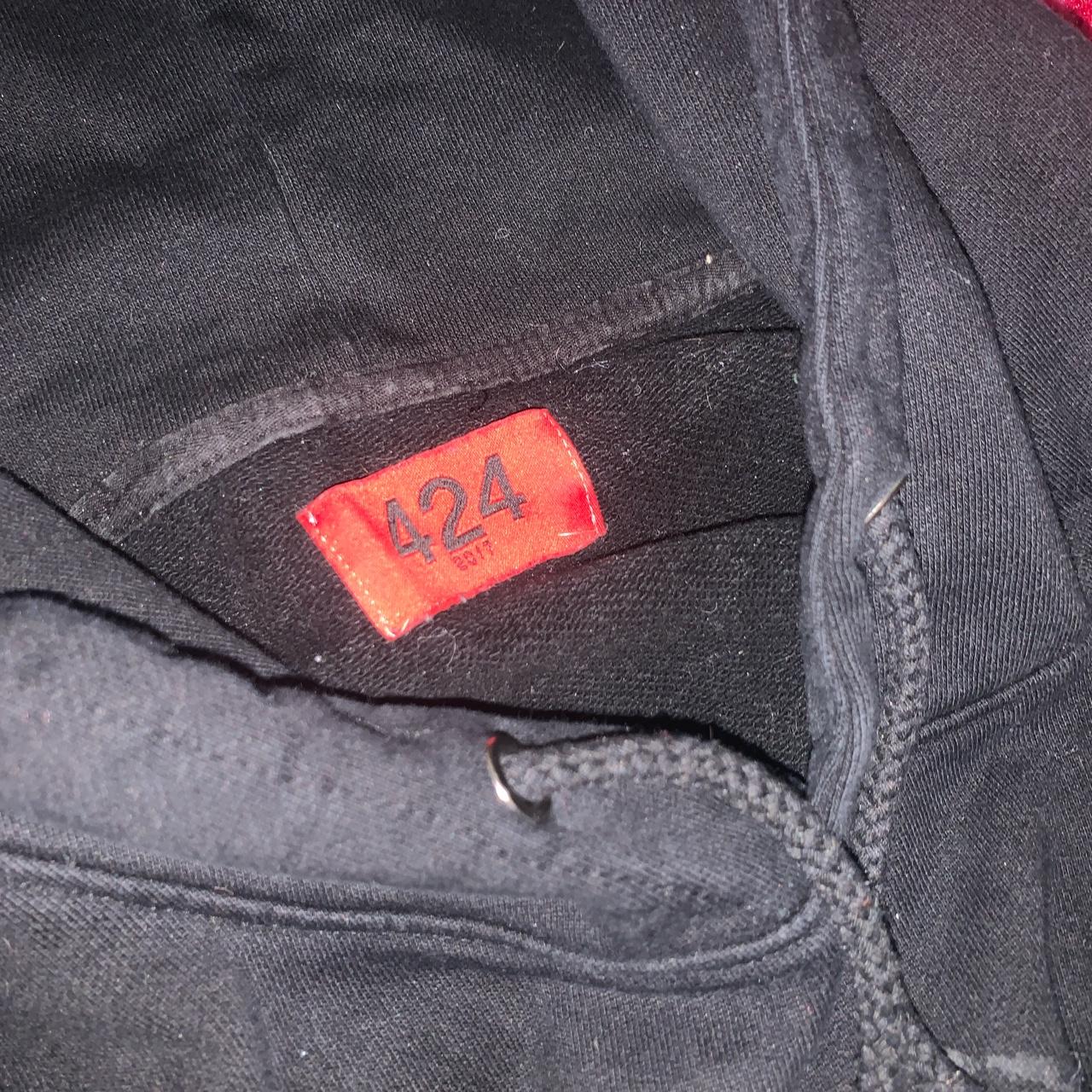 424 on fairfax hoodie I think large fits... - Depop