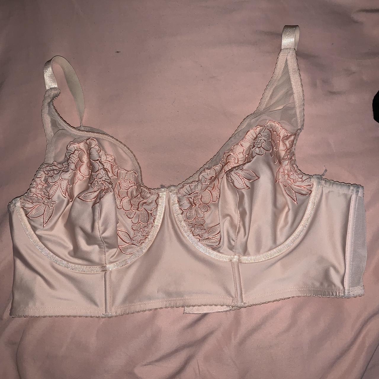 light pink torrid bralette • lightly worn • size O... - Depop