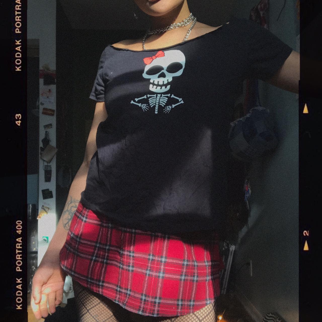 Grunge/Punk Skull shirt 💕 Fits a small/Medium :)... - Depop