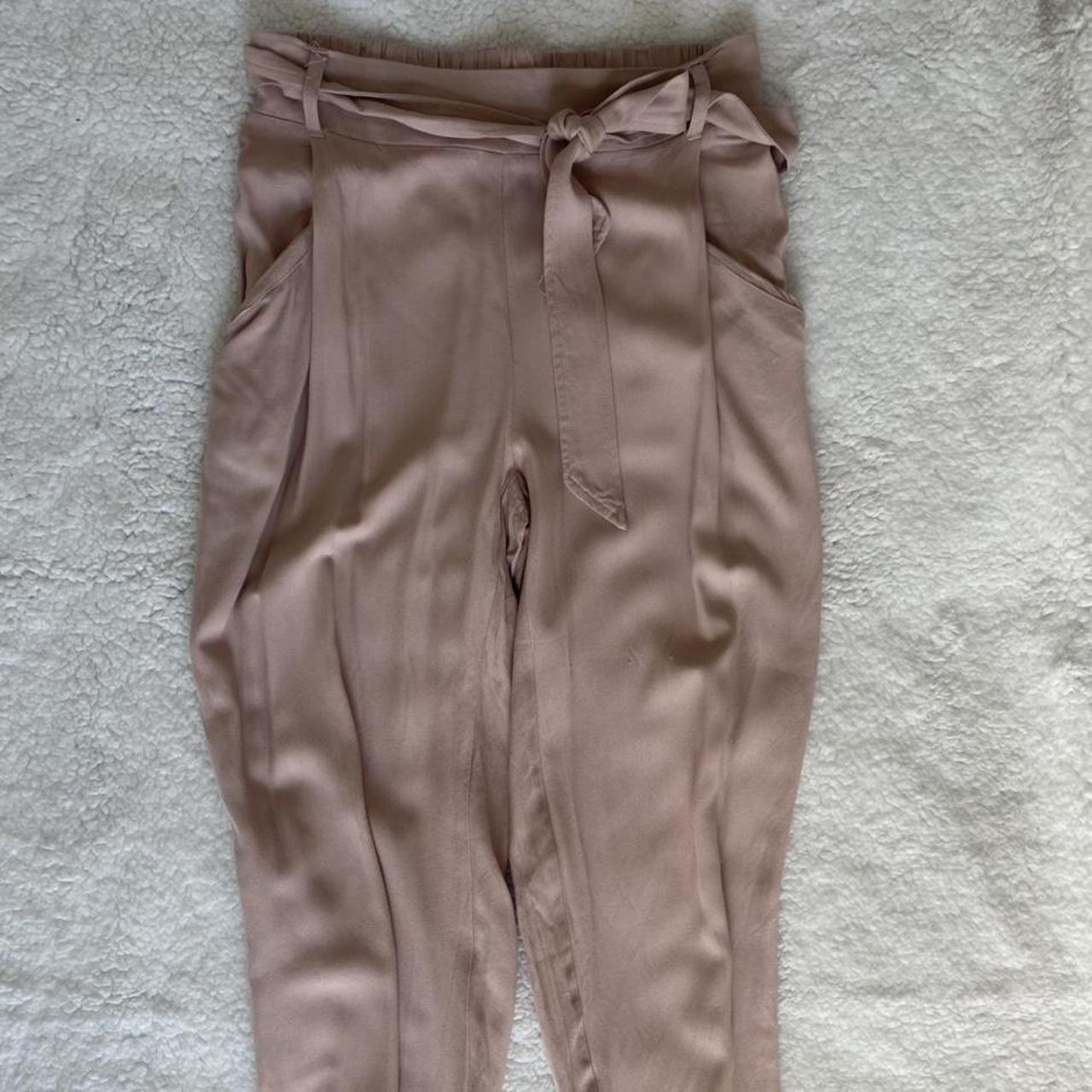 New look soft loose fit pants with stretchy waist... - Depop
