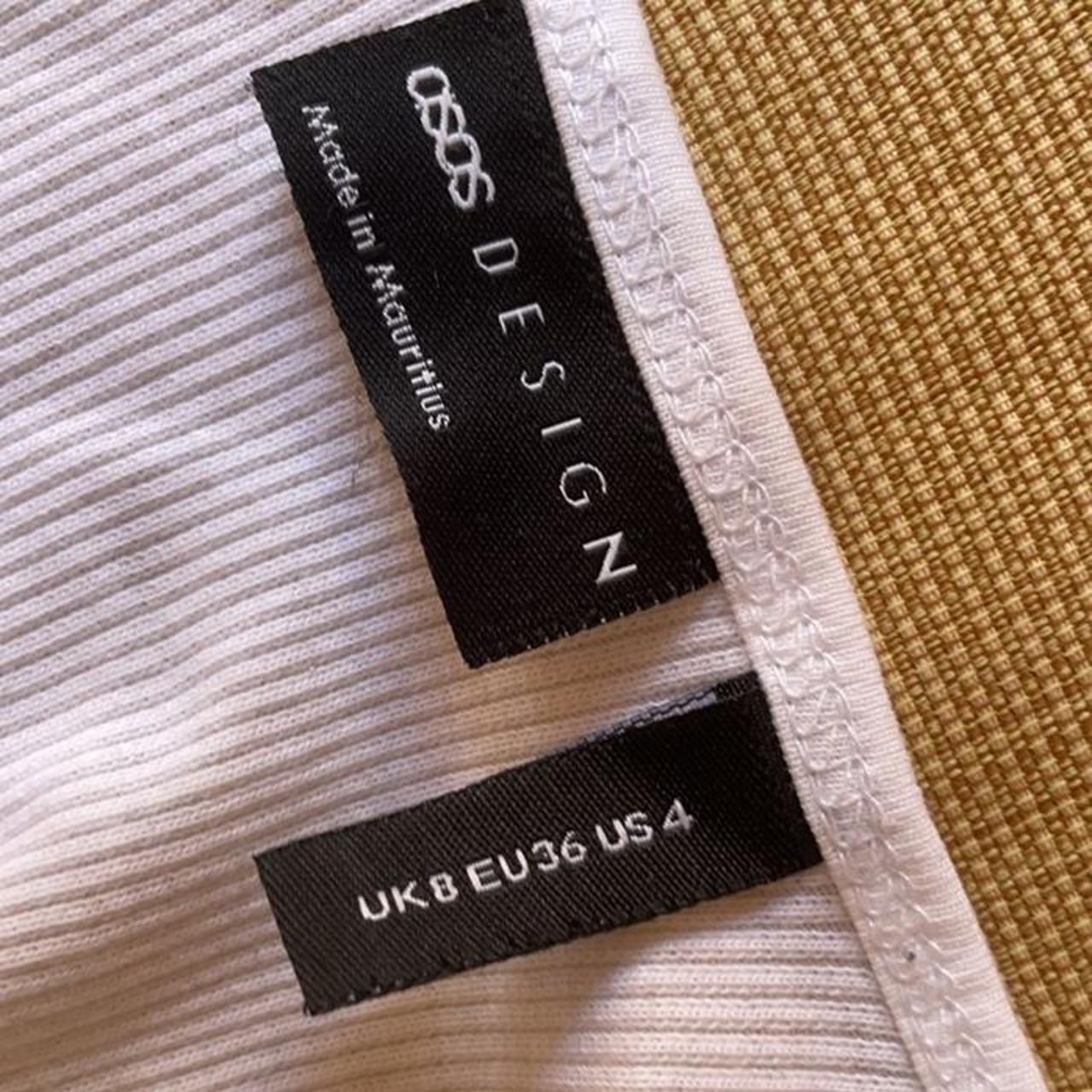 ~~ Cute white button up top Size 8 - Fuller bust @... - Depop