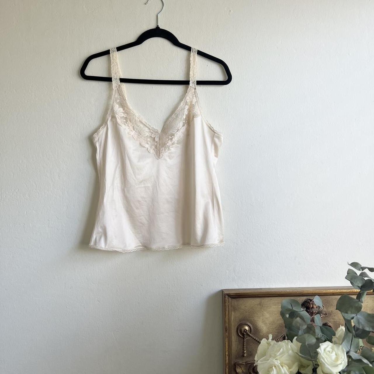 Maidenform lace tank top satin champagne gold true... - Depop