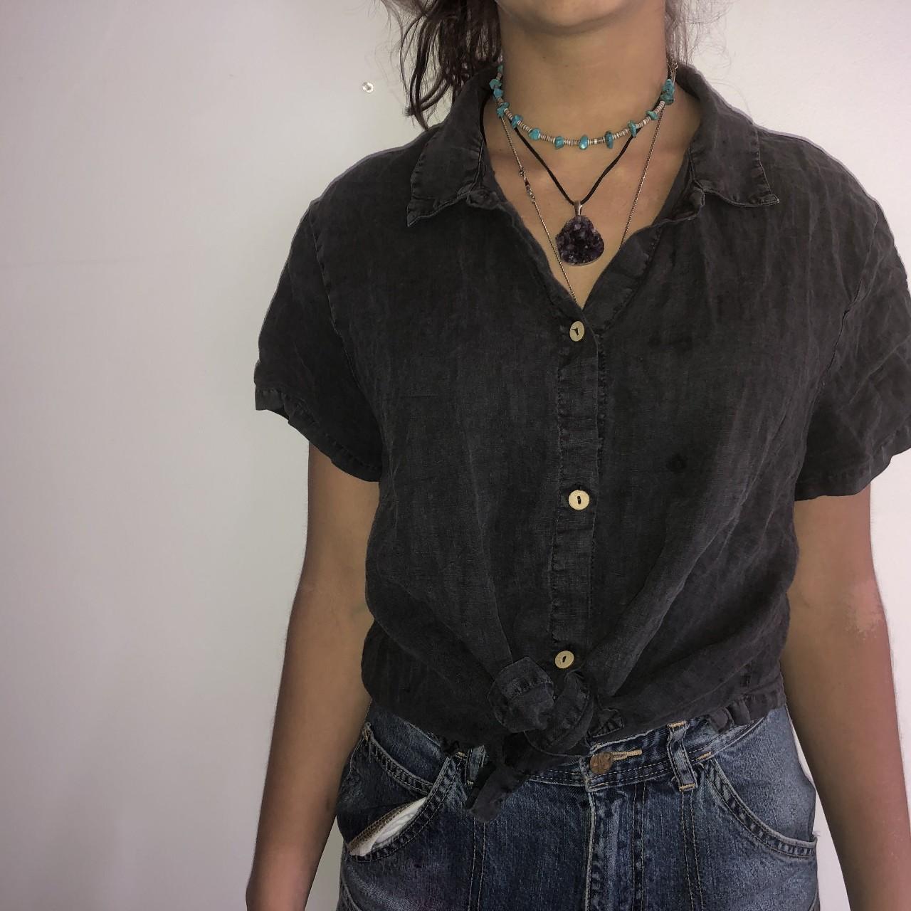 Cute funky button up - Depop