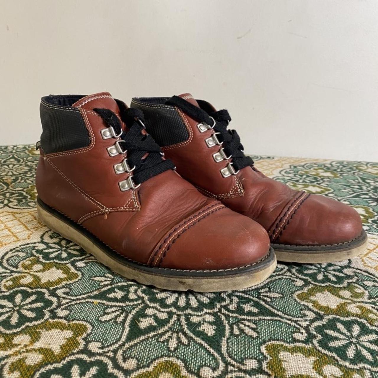 Element Boots. Solid boots, worn but lots of life... - Depop