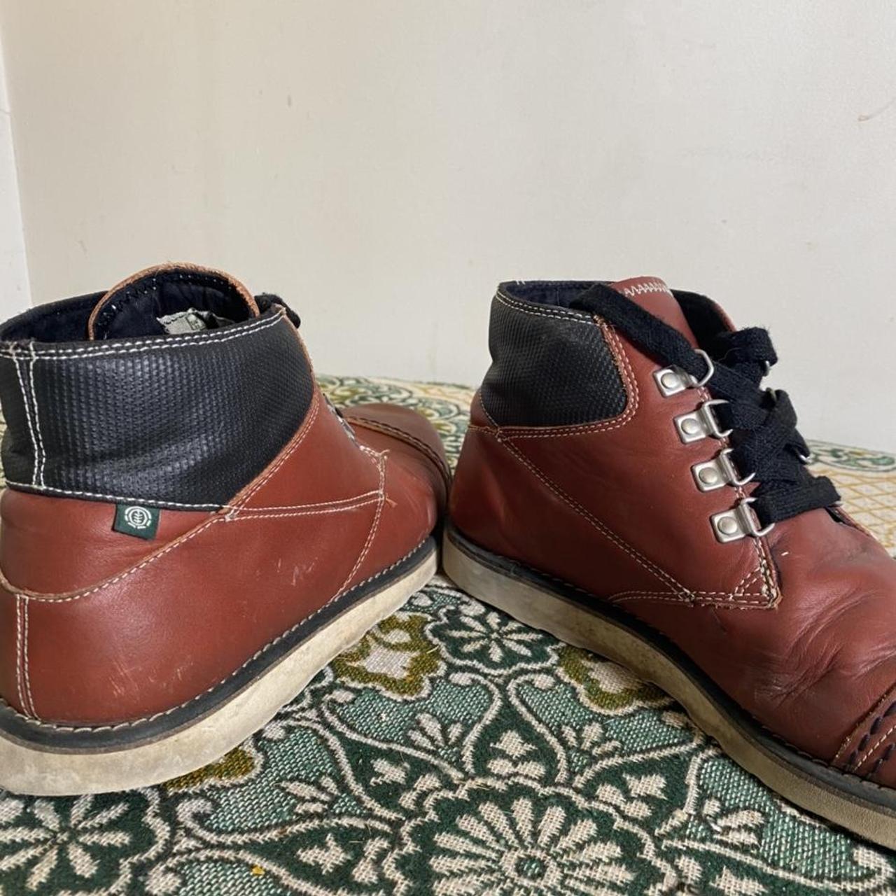 Element Boots. Solid boots, worn but lots of life... - Depop
