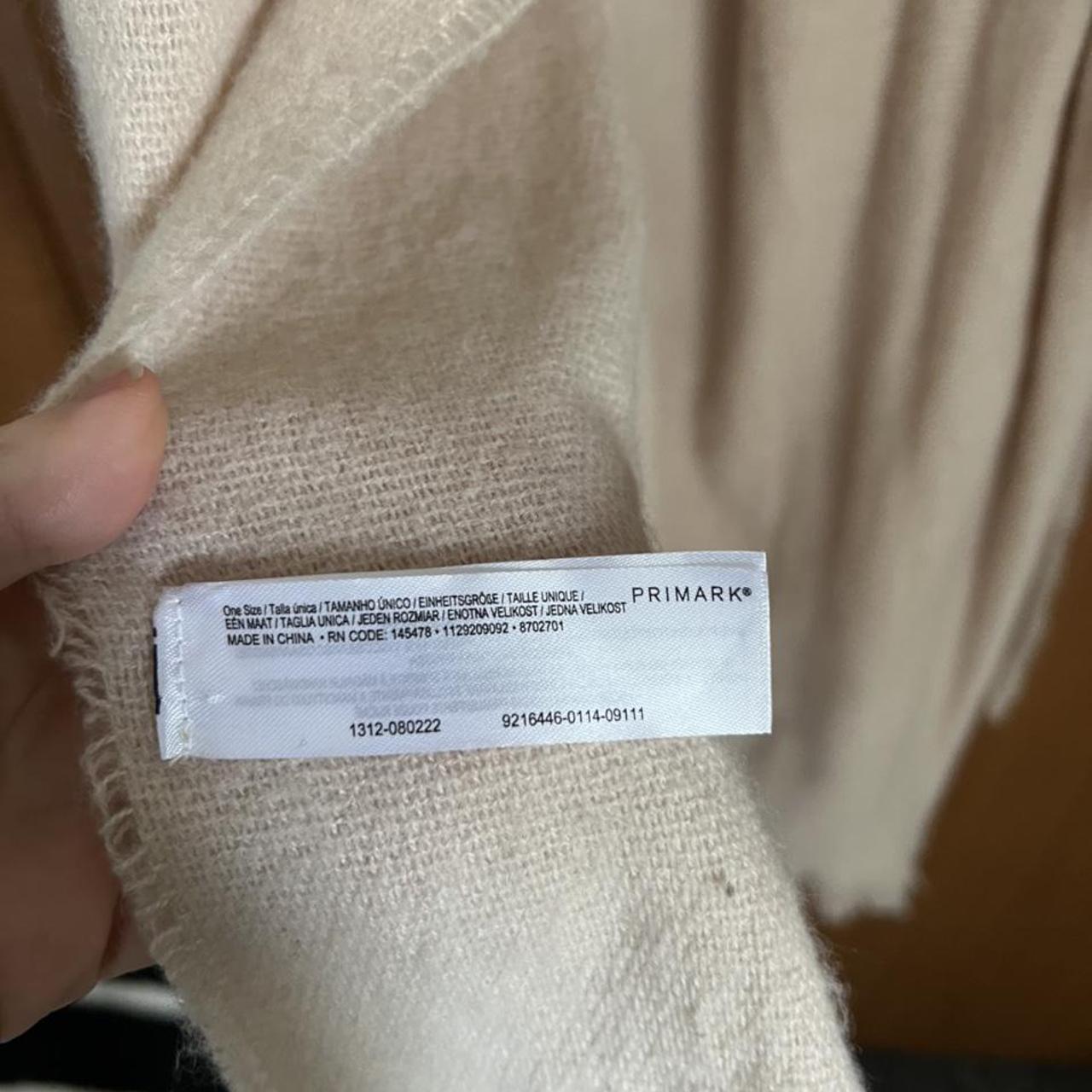 Primark Women's Cream Scarf-wraps | Depop