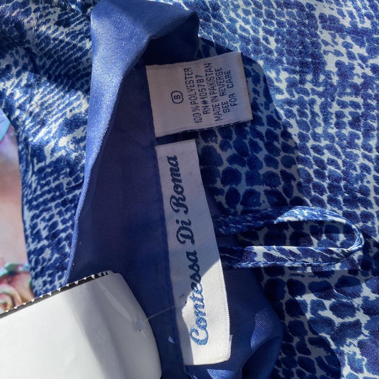 Vintage Contessa Di Roma silky robe Blue snakeskin... - Depop