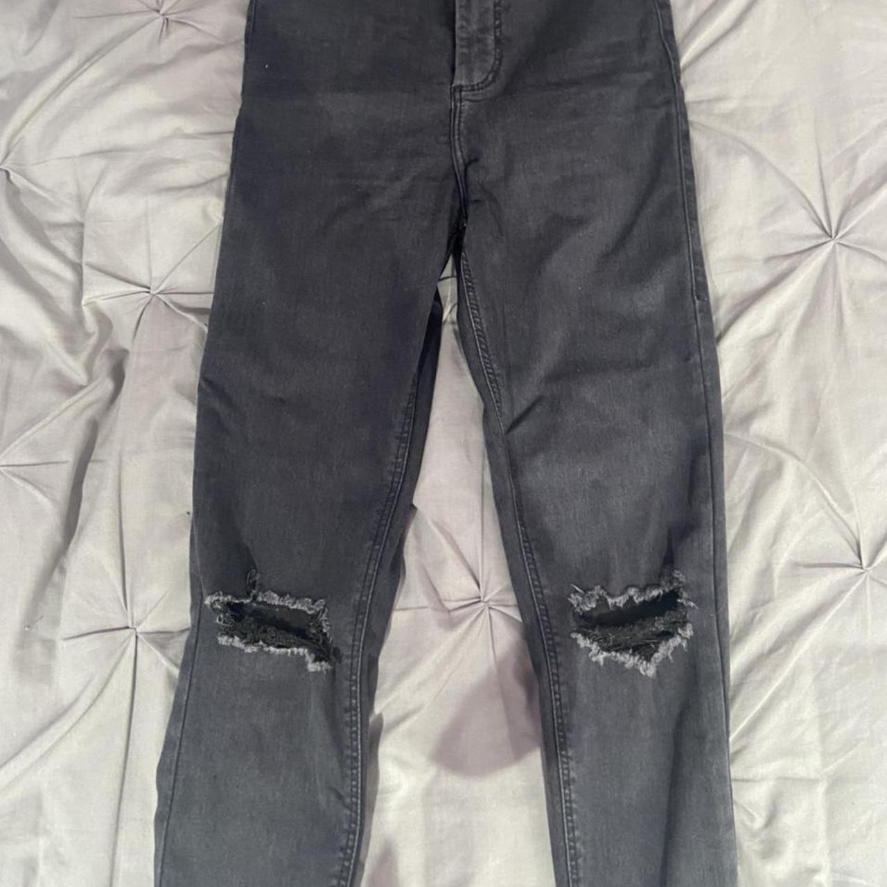 Topshop Joni jeans grey ripped knee W25 L30 Good... - Depop