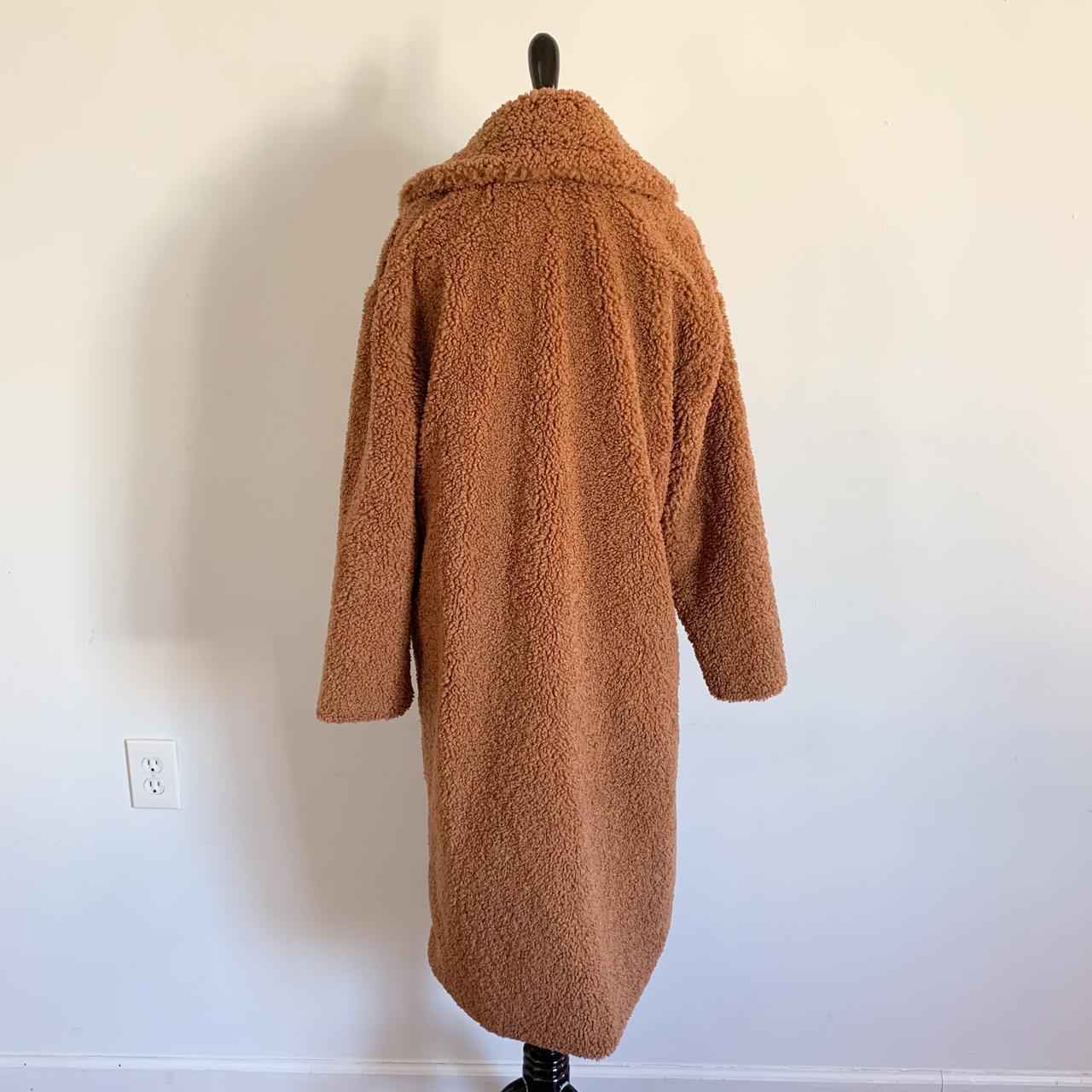 Abercrombie teddy coat -- size M - Depop