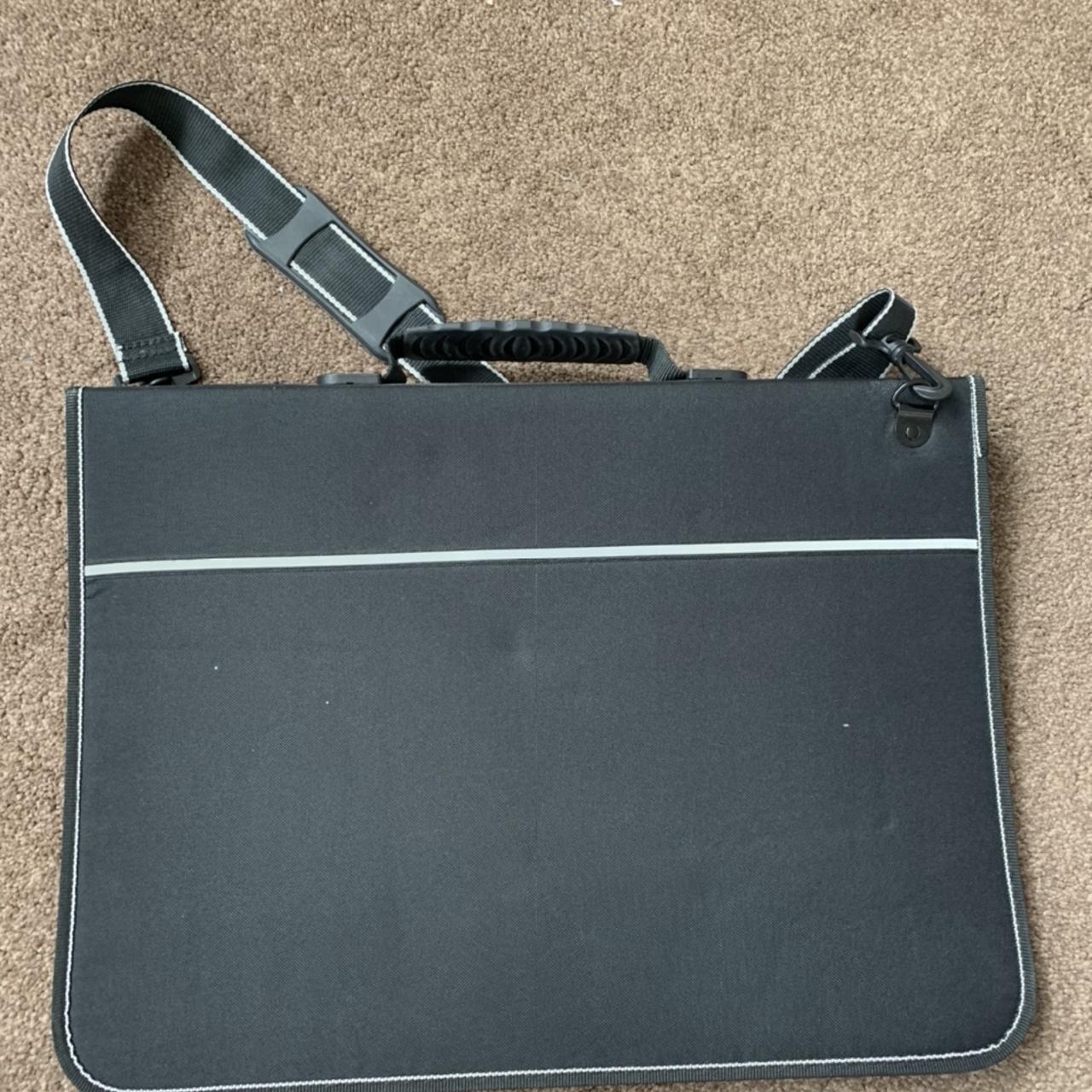 A3 MAPAC QUARTZ PORTFOLIO Only been used twice... - Depop